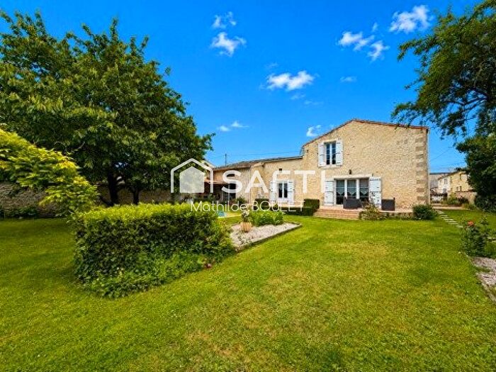 Nuaillé-d'Aunis - Maison 6 pièces à vendre