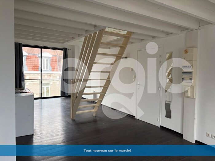 Appartement à louer - Béthune, Centre-ville - 2 pièces - 1 chambre