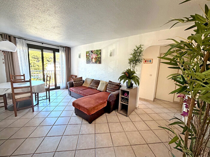 Appartement 2 pièces à vendre - Fréjus, Villeneuve