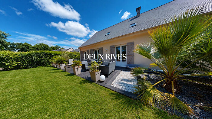 Maison 8 pièces à vendre à Thouaré-sur-Loire