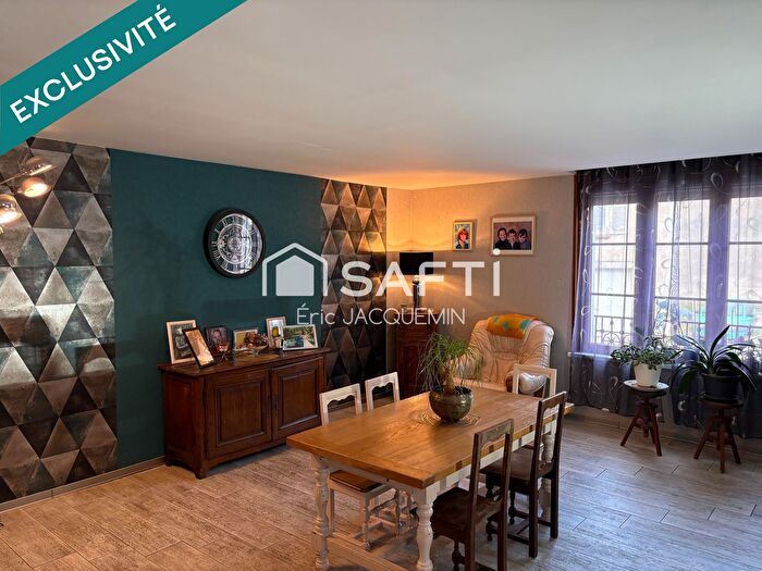 Maison 10 pièces à Varennes-en-Argonne, à vendre