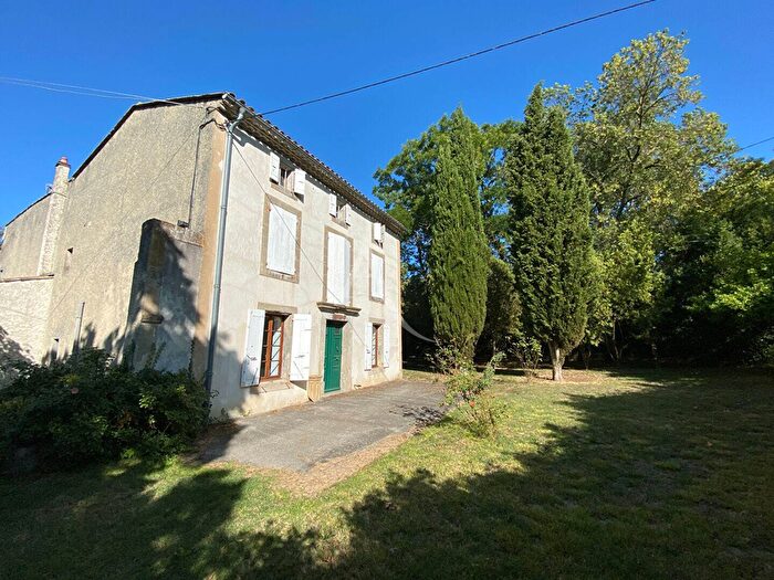 Castelnaudary : Maison 7 pièces à louer