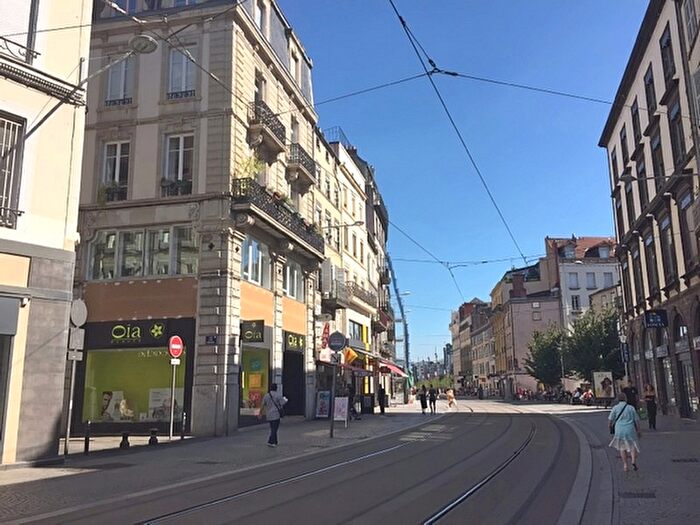 Appartement à louer - Clermont-Ferrand, Jaude, Fontgiève Saint-Alyre - 2 pièces - 1 chambre