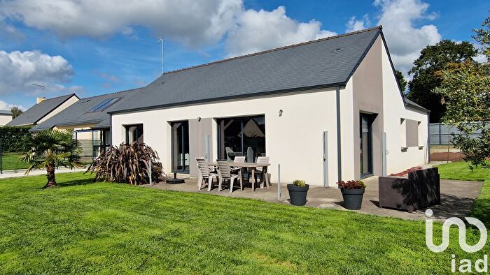 Maison à vendre - Loudéac - 6 pièces - 4 chambres