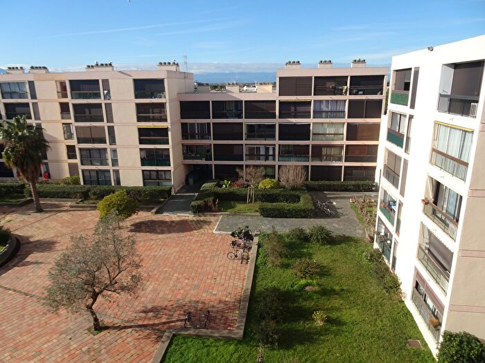 Appartement à louer - Saint-Cyprien - 3 pièces - 2 chambres