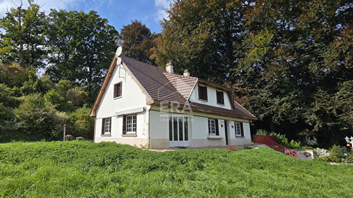 Sauqueville : Maison 9 pièces à vendre