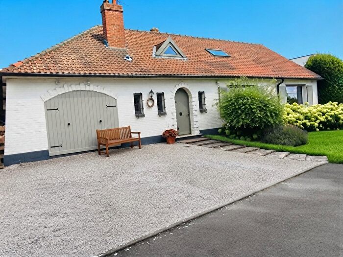 Maison 6 pièces à La Chapelle-d'Armentières, à vendre