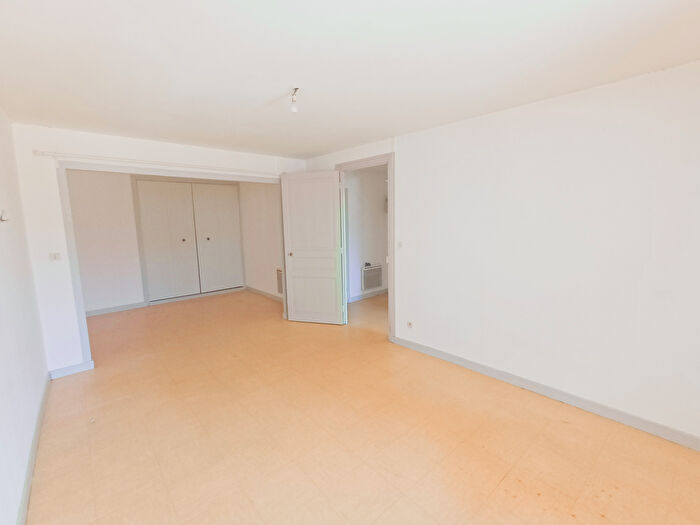 Appartement 1 pièce à Aubenas, Centre-ville, à vendre