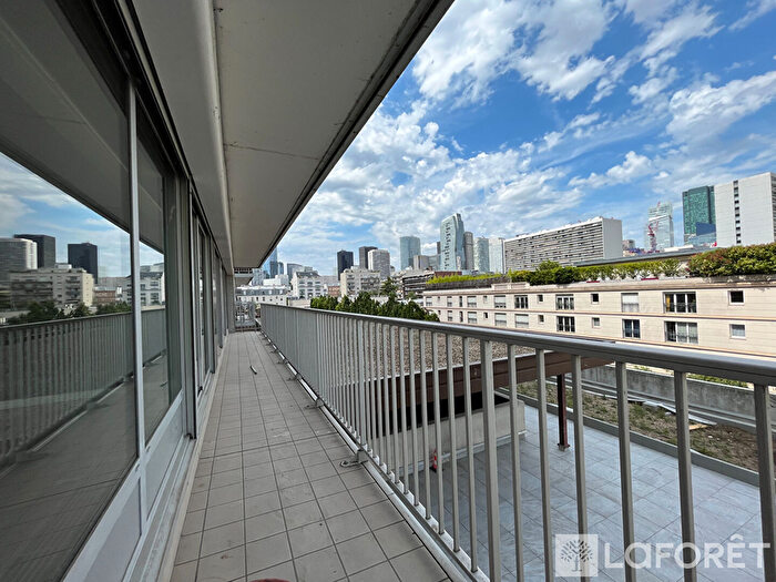 Appartement 4 pièces à vendre à Puteaux, Front de Seine Bellini