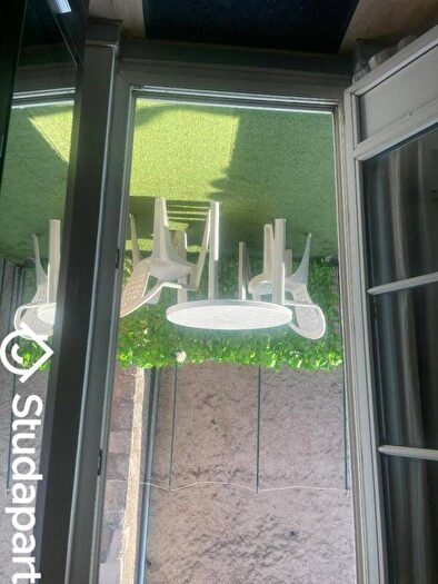 Appartement à louer - Trois Quartiers-Centre Ville, Poitiers - 1 pièce - 4 chambres