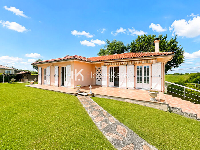 Maison 6 pièces à Saux-et-Pomarède, à vendre