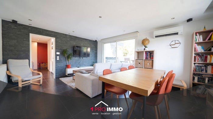 Appartement 4 pièces à Nord Est, Saint-Martin-le-Vinoux, à louer