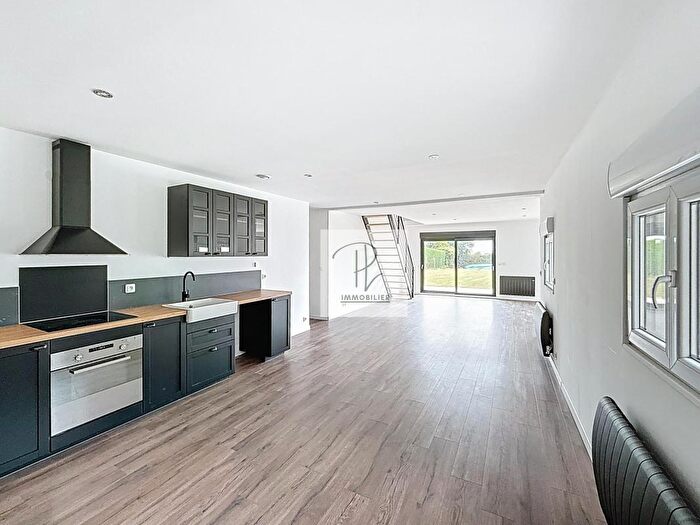 Maison à vendre - Saint-Saëns - 8 pièces - 5 chambres