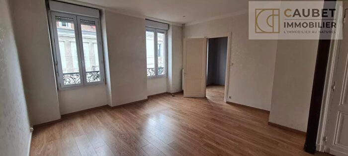Appartement à louer - Tarbes, Centre-ville - 3 pièces - 2 chambres