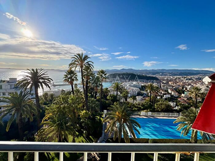 Appartement à louer - Nice, Mont-Boron - 3 pièces - 2 chambres