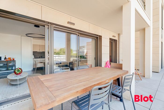 Appartement à vendre - Dinard, Saint-Enogat, Port Blanc, Pointe de la Roche Pelée - 3 pièces - 2 chambres