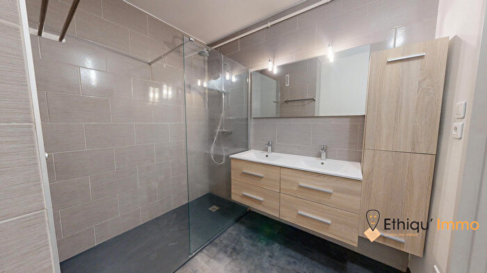 Appartement à vendre - Strasbourg, Polygone - 3 pièces - 2 chambres