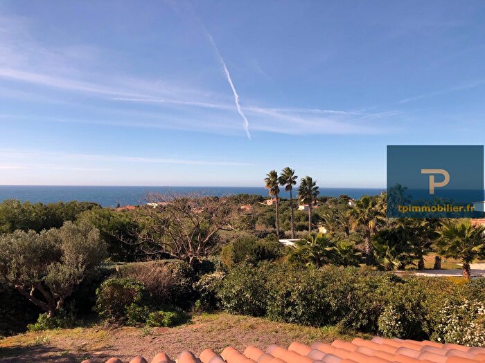 Maison à vendre - Saint-Cyr-sur-Mer - 4 pièces - 3 chambres