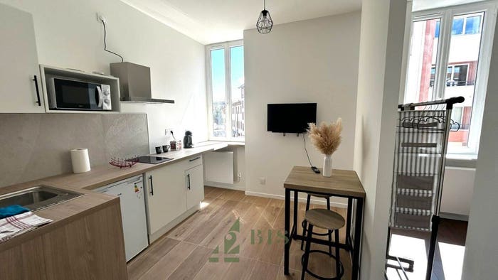 Appartement 1 pièce à louer à Roanne