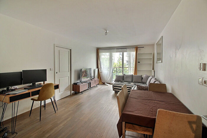 Appartement à vendre - Suresnes, Carnot, Gambetta - 4 pièces - 3 chambres