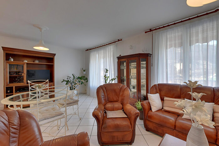 Appartement à vendre - Le Pont-de-Claix, Le Bourg, Pont de Vannes - 4 pièces - 2 chambres