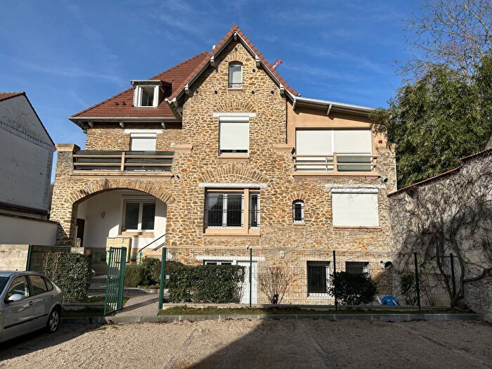 Appartement à louer - La Ferté-sous-Jouarre - 3 pièces - 2 chambres