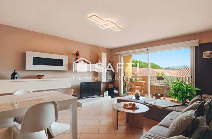 Appartement 3 pièces à vendre - La Londe-les-Maures, Centre-ville