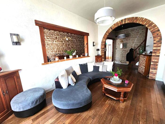 Maison 8 pièces à Sens, Faubourg Saint-Didier, Clos-Le-Roi, à vendre
