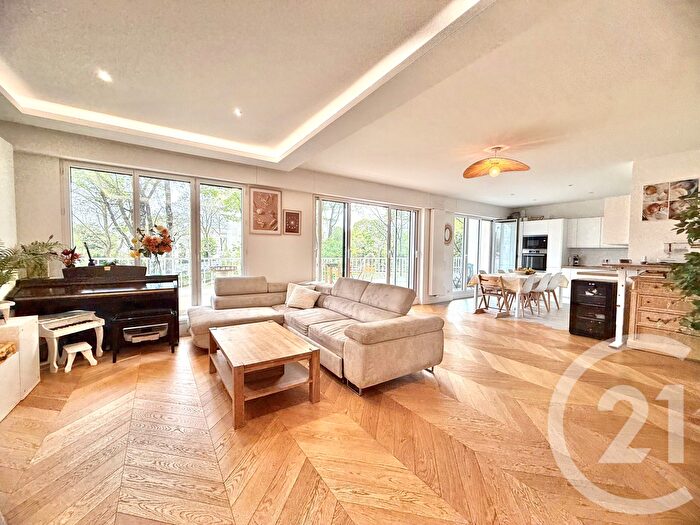 Appartement 5 pièces à Maisons-Laffitte, Est, à vendre