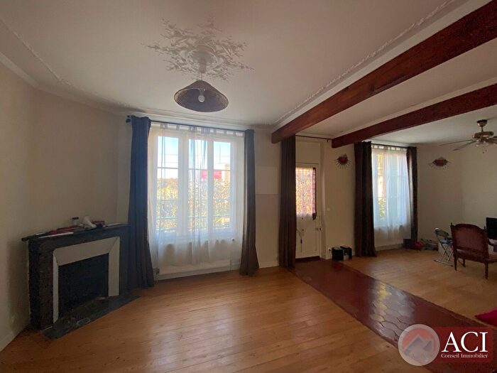 Maison 5 pièces à vendre - Bornel