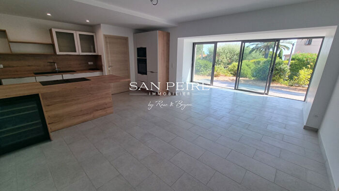 Roquebrune-sur-Argens - Appartement 4 pièces à vendre