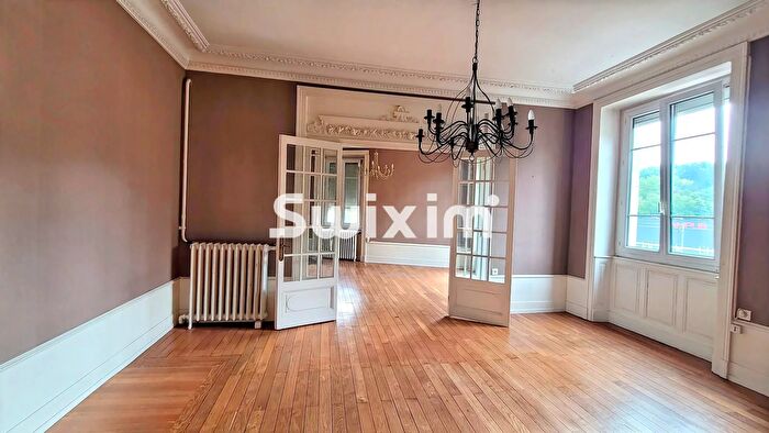 Appartement 5 pièces à vendre à Lons-le-Saunier, Gare, Préfecture, Salines