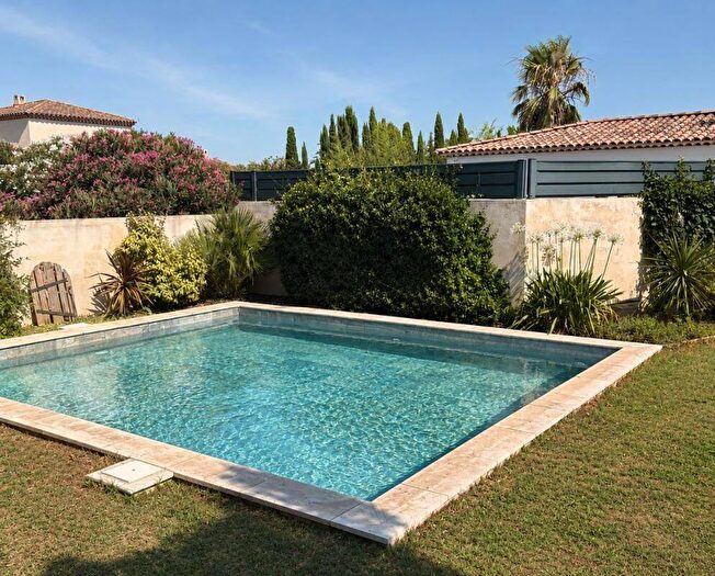 Maison 4 pièces à Crottes-Courbdonne-Carabins-Plaine Ronde, Fos-sur-Mer, à louer