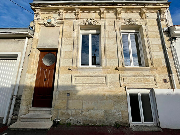 Maison à vendre - Talence, Saint-Genès, La Médoquine, Haut-Brion - 5 pièces - 4 chambres