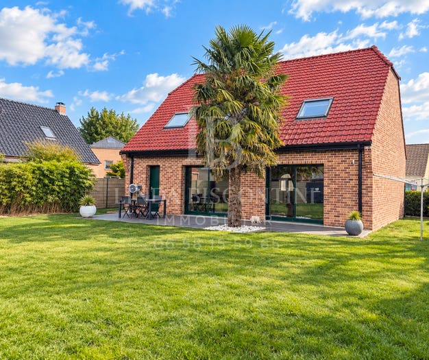 Hénin-Beaumont, Est : Maison 5 pièces à vendre