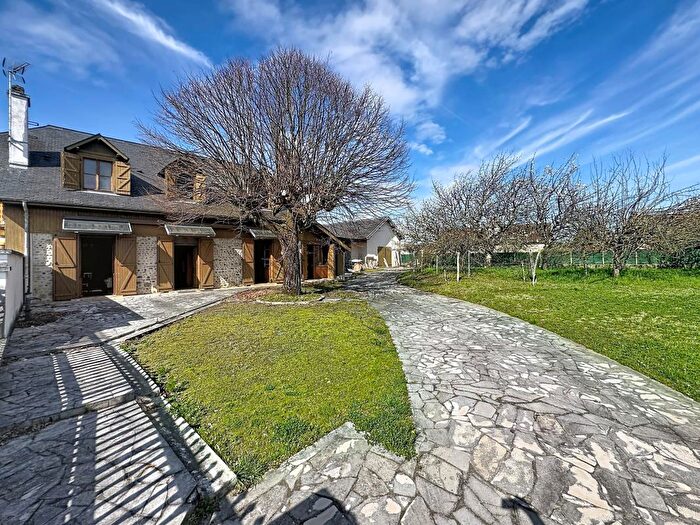 Maison à vendre - Jurançon - 6 pièces - 5 chambres