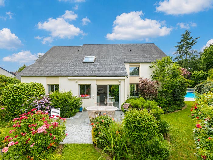 Maison 6 pièces à Bouchemaine, à vendre