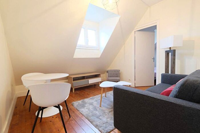 Léon-Blum Folie-Regnault, Paris 11ème arrondissement : Appartement 2 pièces à louer