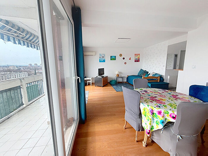 Appartement à vendre - Avignon, Préfecture - 4 pièces - 2 chambres