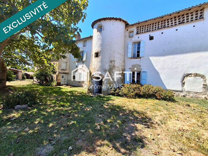 Maison à vendre - Saint-Romans-lès-Melle - 5 pièces - 3 chambres