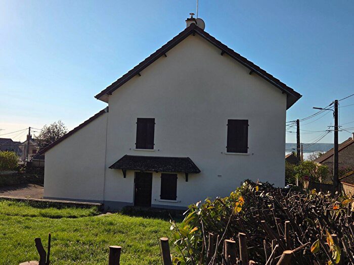 Maison 6 pièces à Lantenay, à louer