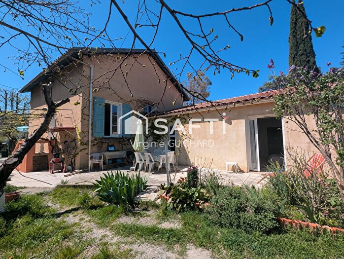 Malijai : Maison 10 pièces à vendre