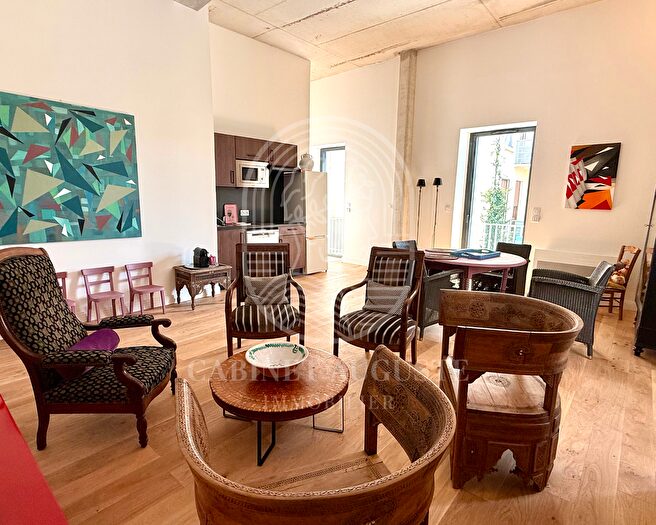 Appartement à vendre - Nîmes, Carmes - 3 pièces - 2 chambres