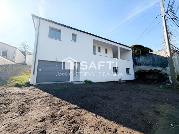 Maison 8 pièces à vendre à Châteaugay