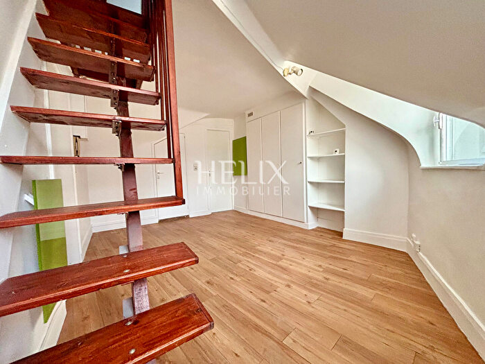 Appartement 1 pièce à Saint-Germain-en-Laye, Centre-ville, Quartiers forestiers, à vendre