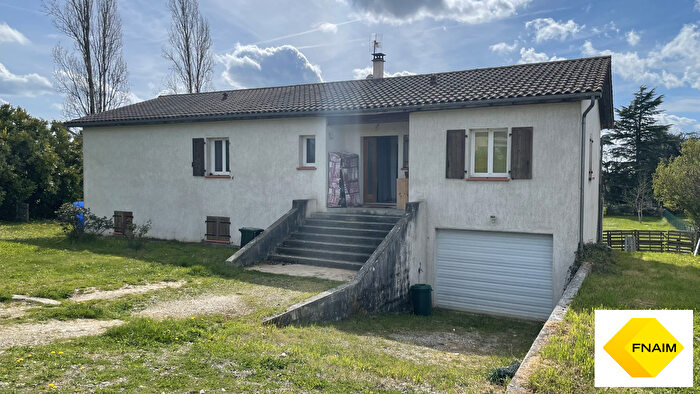 Maison à vendre - Hautefage-la-Tour - 5 pièces - 4 chambres