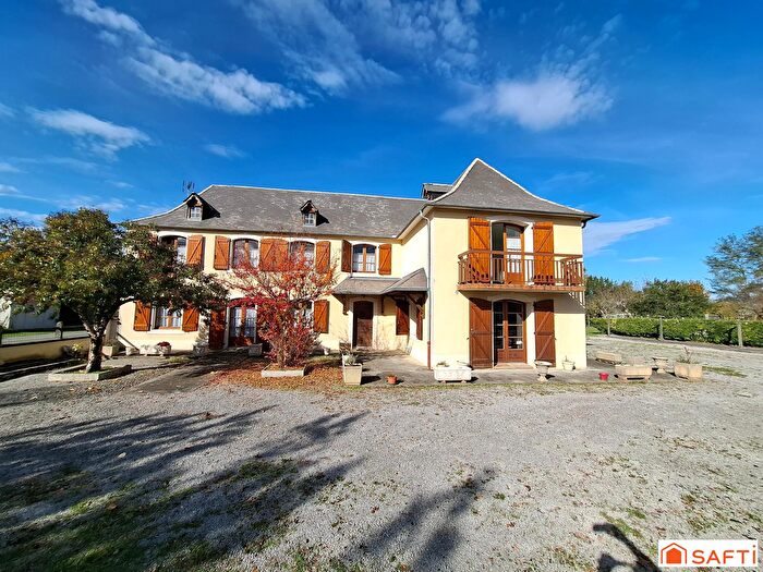 Maison à vendre - Navarrenx - 6 pièces - 4 chambres