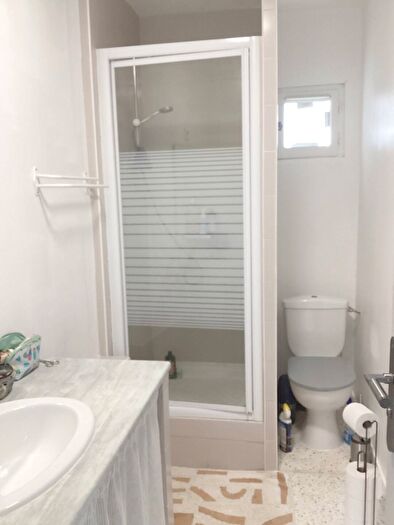 Appartement à louer - Poissy - 2 pièces - 1 chambre