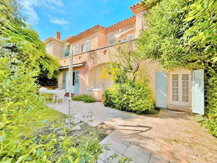 Saint-Raphaël, Plateau Notre-Dame : Maison 8 pièces à vendre