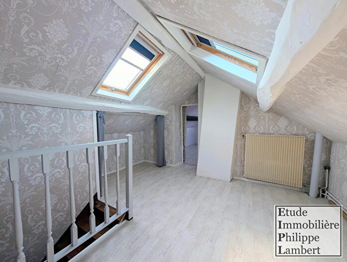 Maisons à vendre et appartements à louer - 3